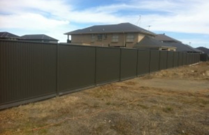 5 steps to install a good neighbour adelaide fence - Lee Benson Fencing